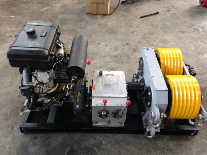 Double Capstan Cable Winch Puller With 6 Grooves , 240 mm bottom diameter